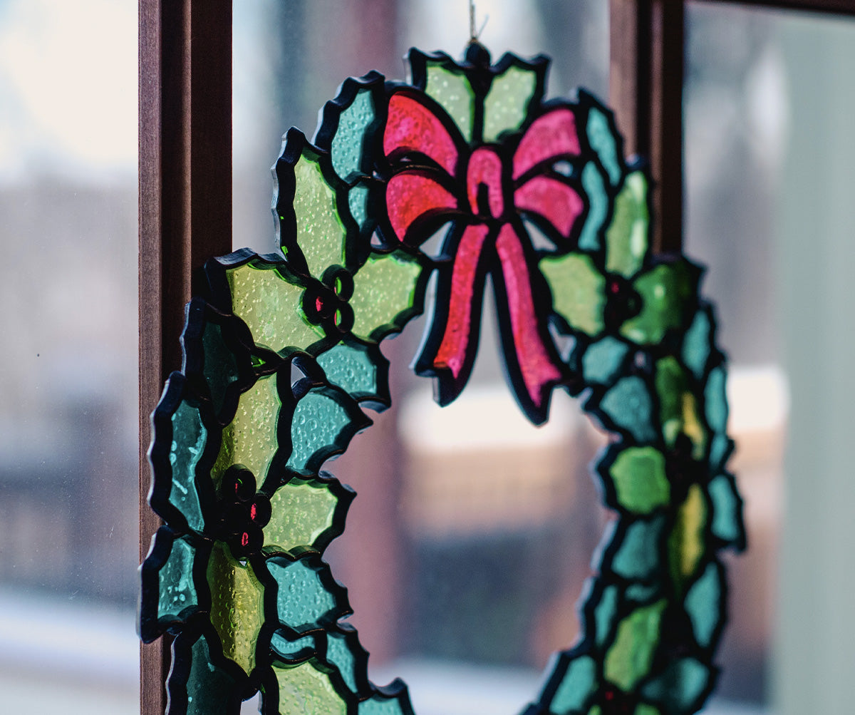 Vitraux de Noël : l'art de la création de scènes festives | BLOG – L ...